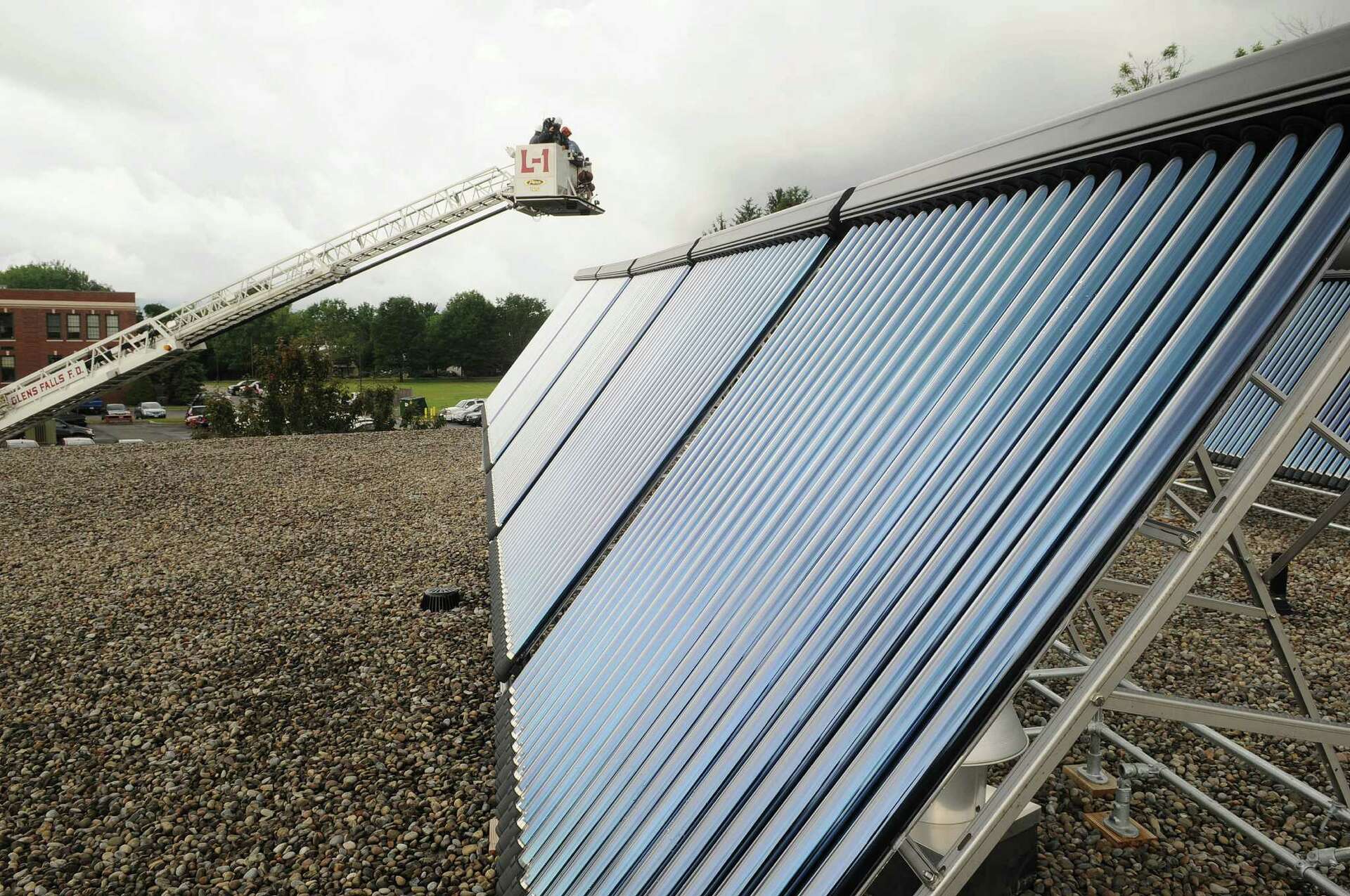 Hospital unveils solar project