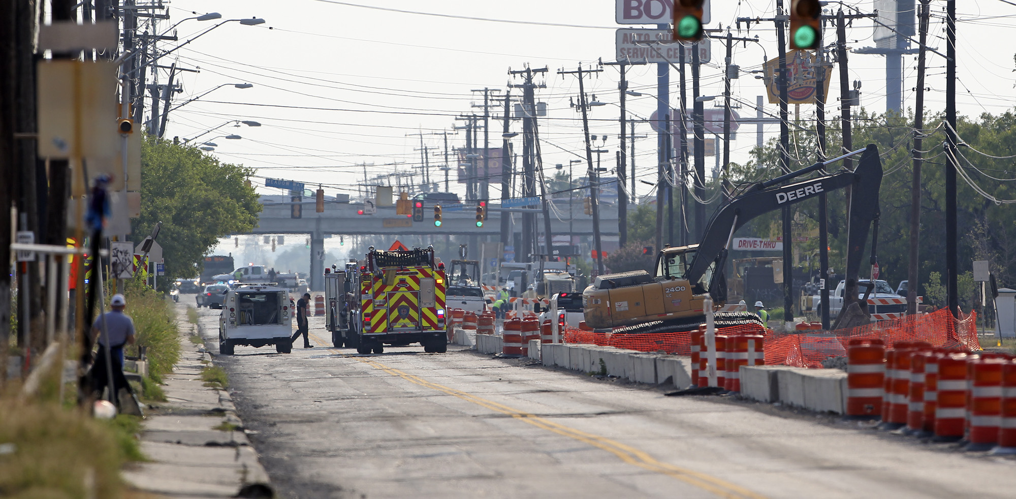 Ruptured gas line causes brief evacuation on West Side