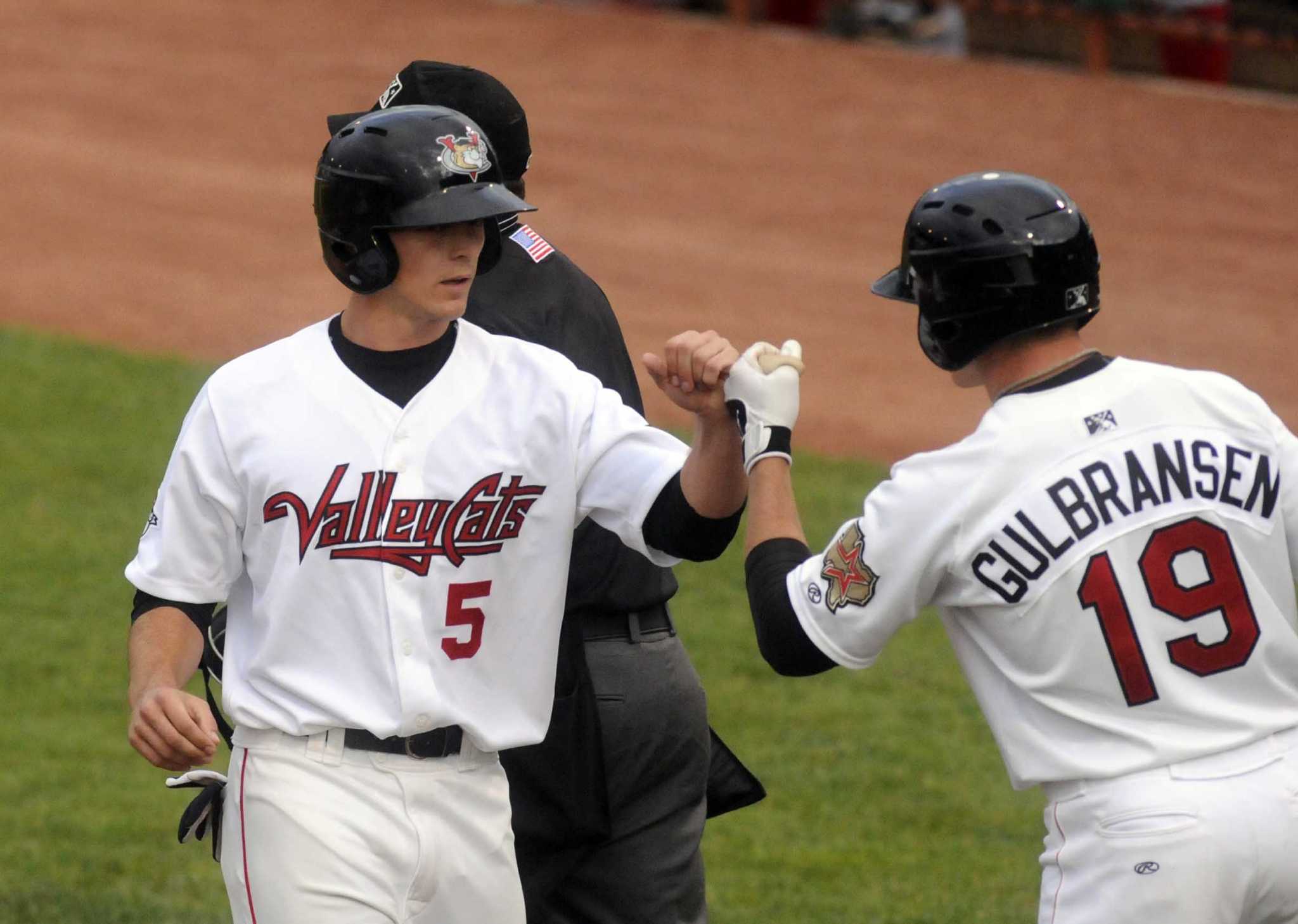 At 21, Aplin's already a leader