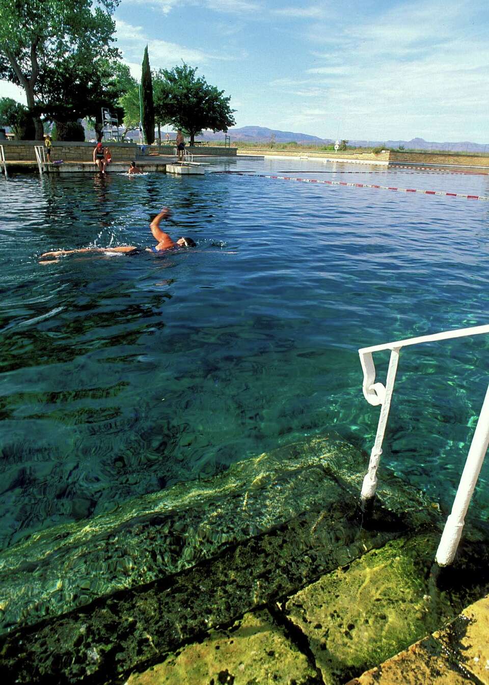 Huntsville's Blue Lagoon, scuba site, among Houston area's top summer ...