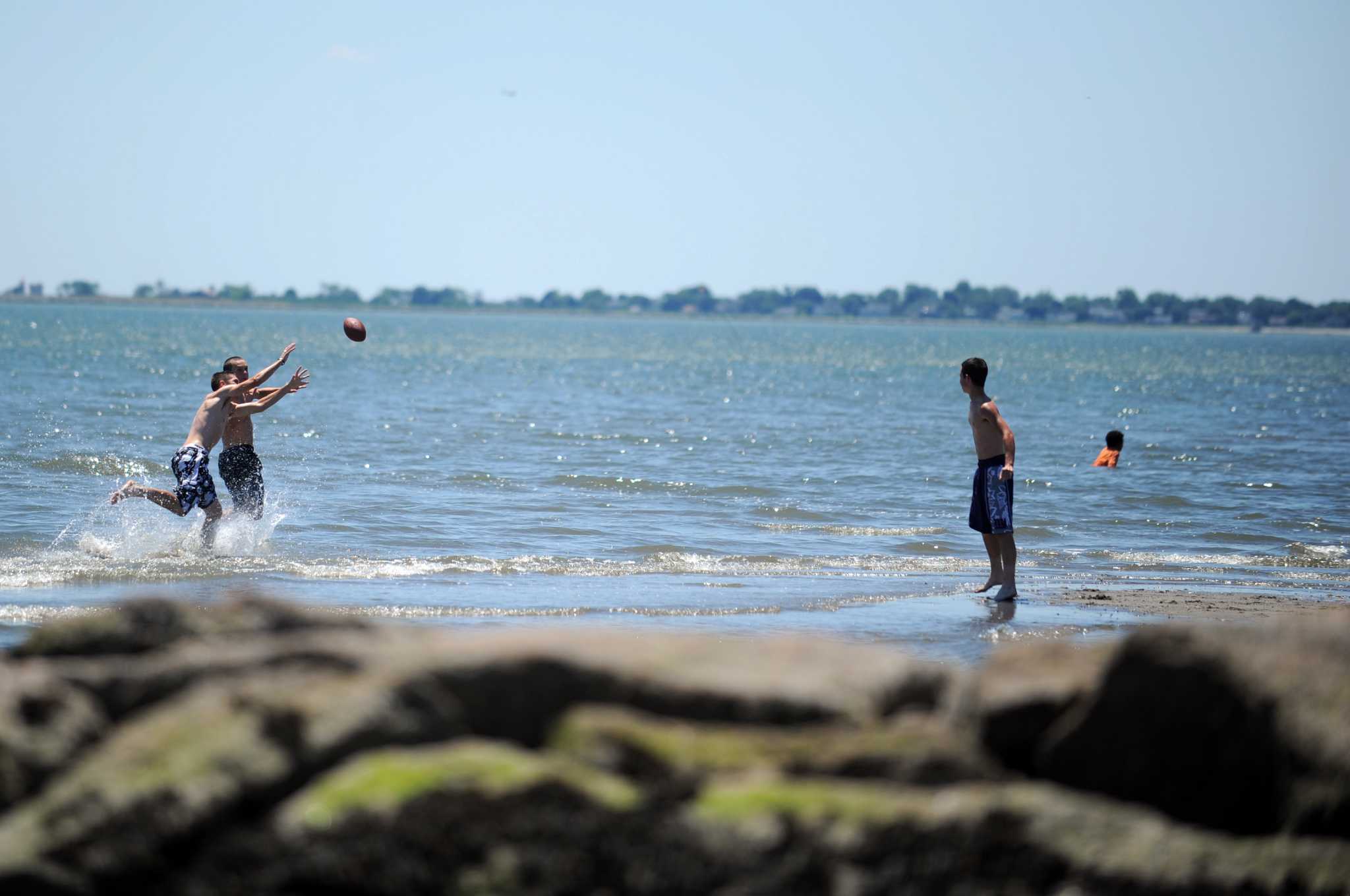 Where to go to the beach for free in Connecticut