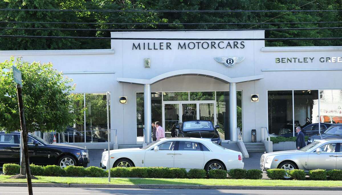 Greenwich dealer unveils new Rolls-Royce