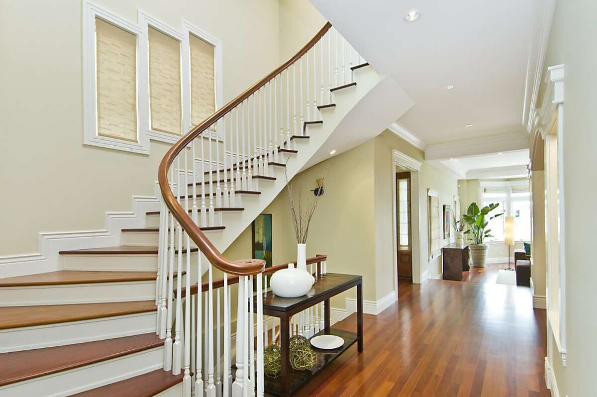 Modern three-level Noe Valley home