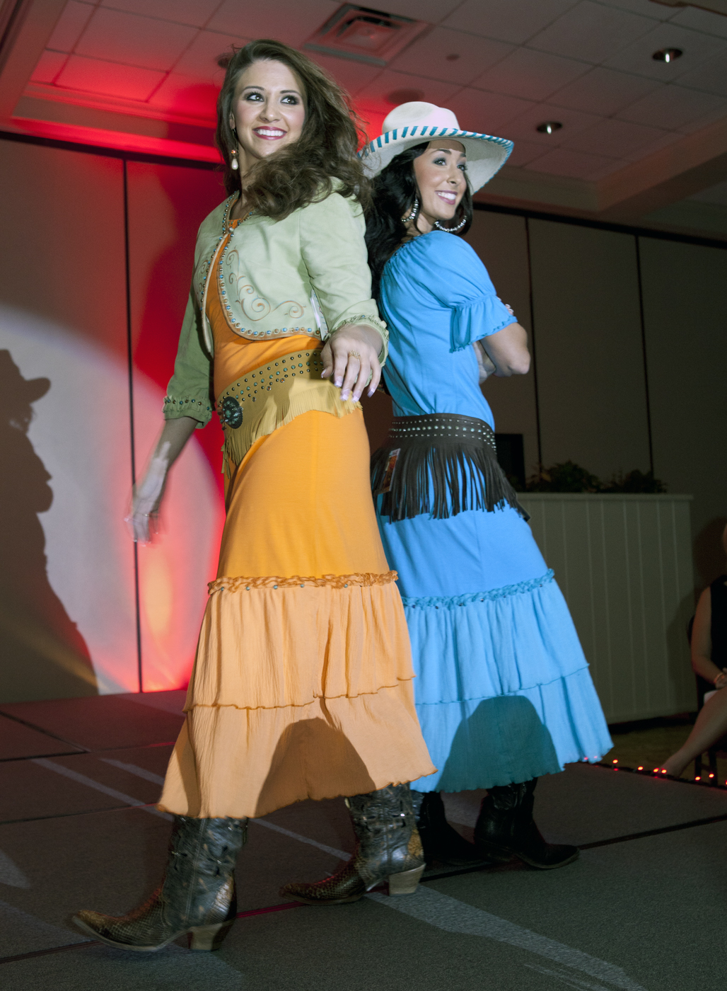 Miss Rodeo Texas show rounds up style