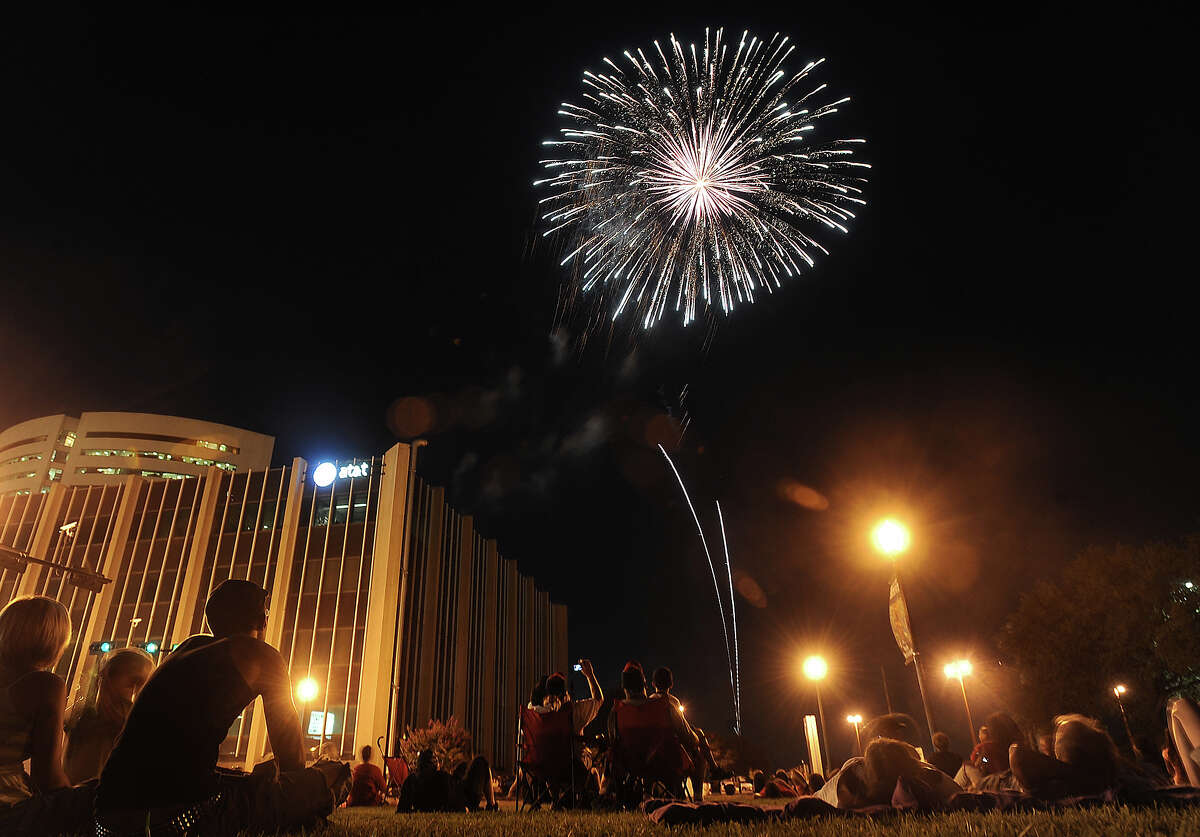 Your guide to Fourth of July fireworks