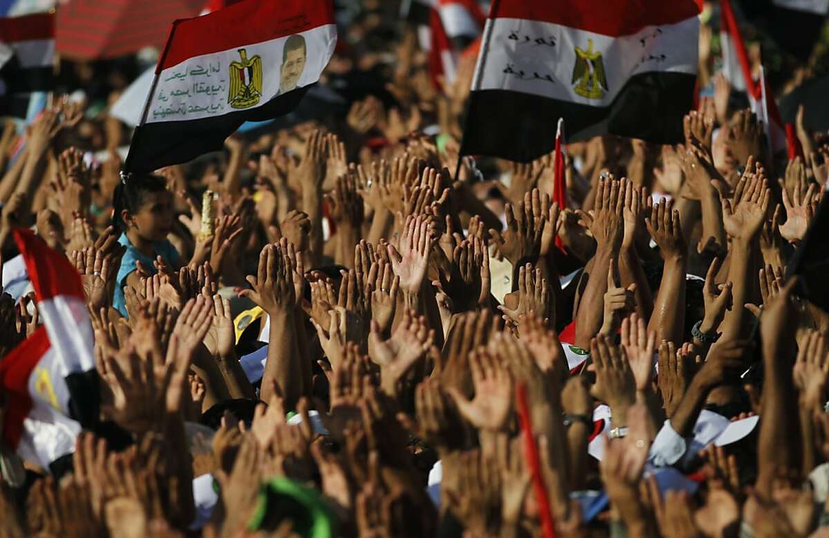 Egyptian president-elect swears himself in