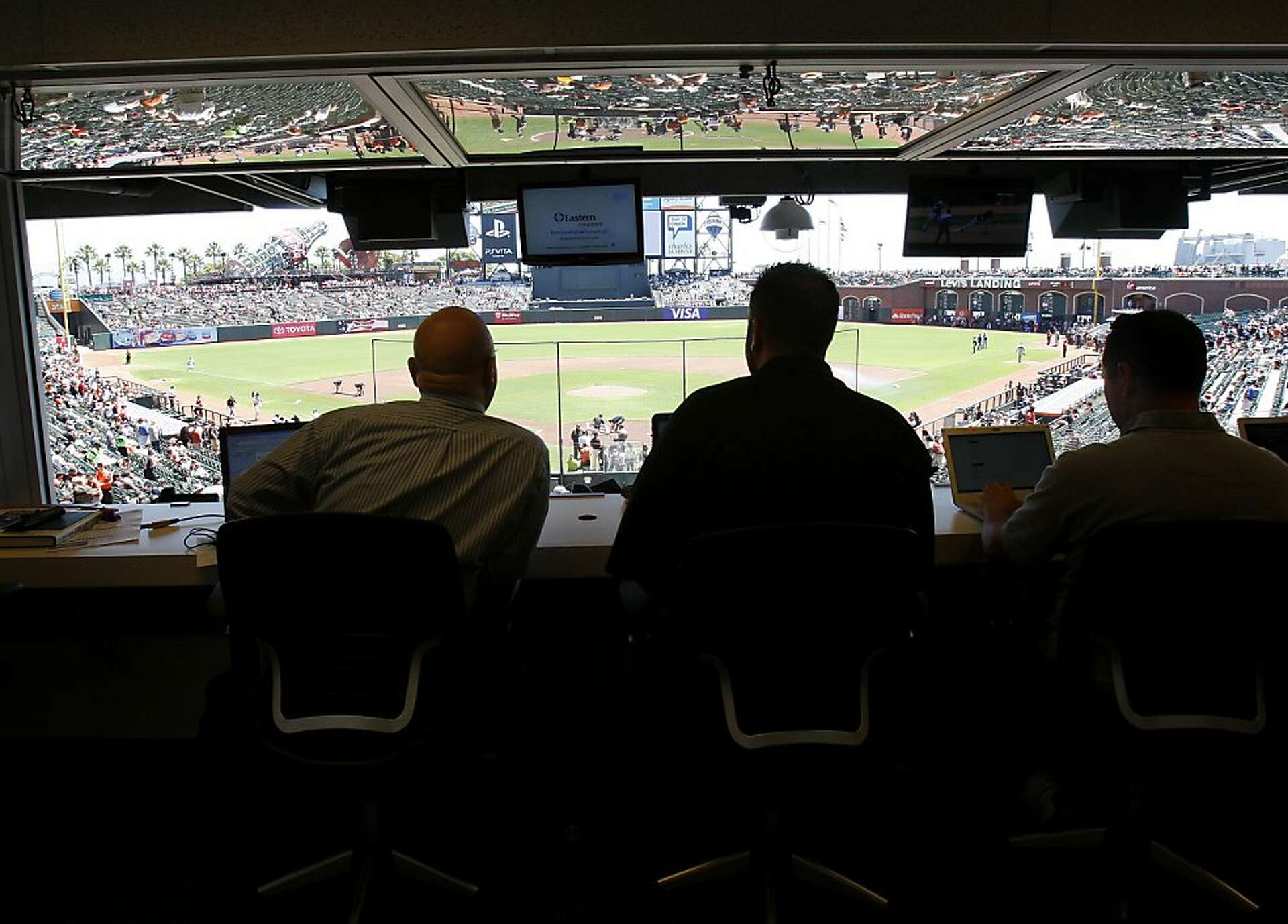 Baseball's official scorers embrace thankless job