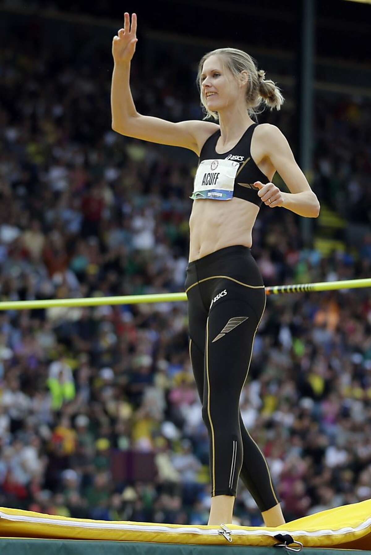 Chaunte Lowe wins high jump at U.S. Olympic Trials