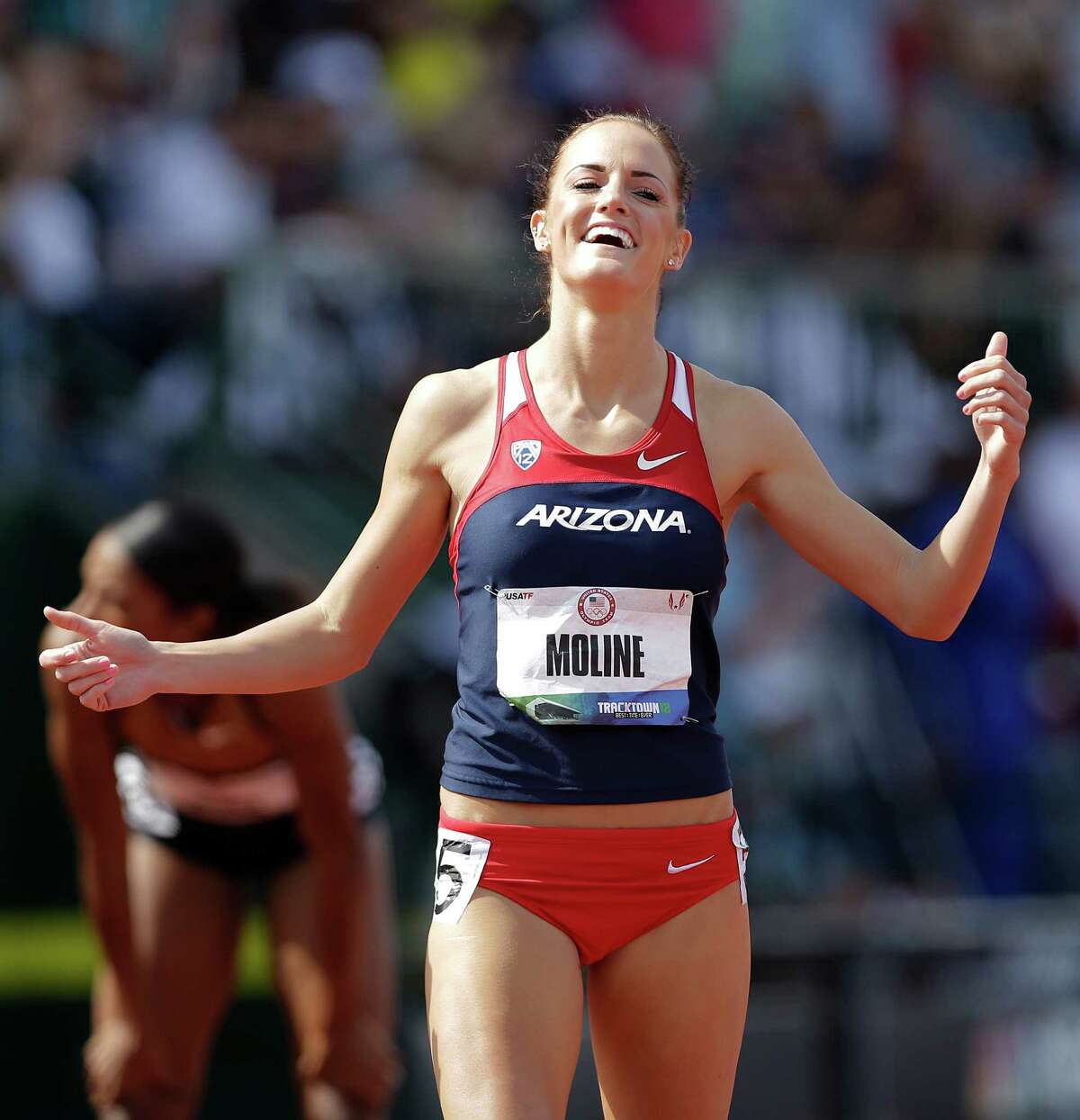 Spearmon leaves no doubt; Manzano wins