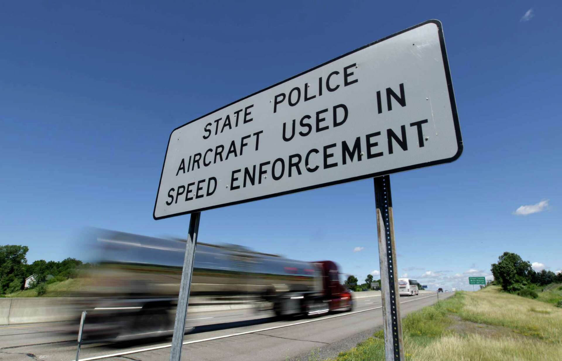Speed traps from above vanishing into thin air