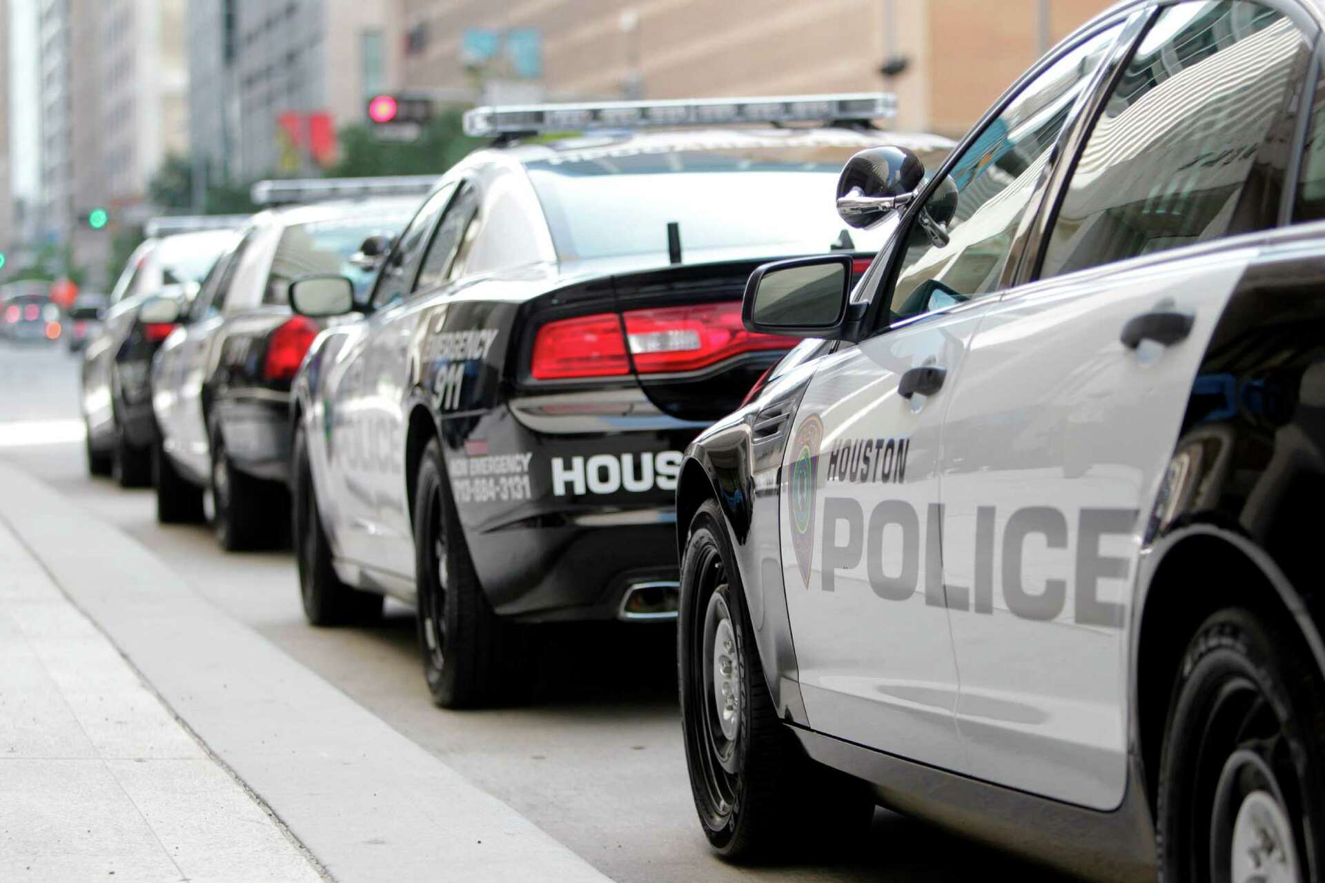 HPD's uniforms, cars will get makeovers