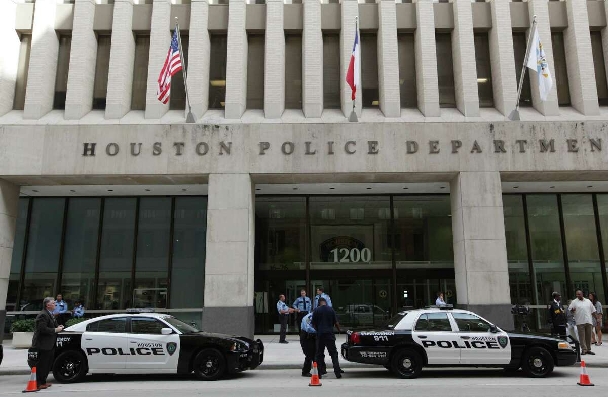 HPD's uniforms, cars will get makeovers