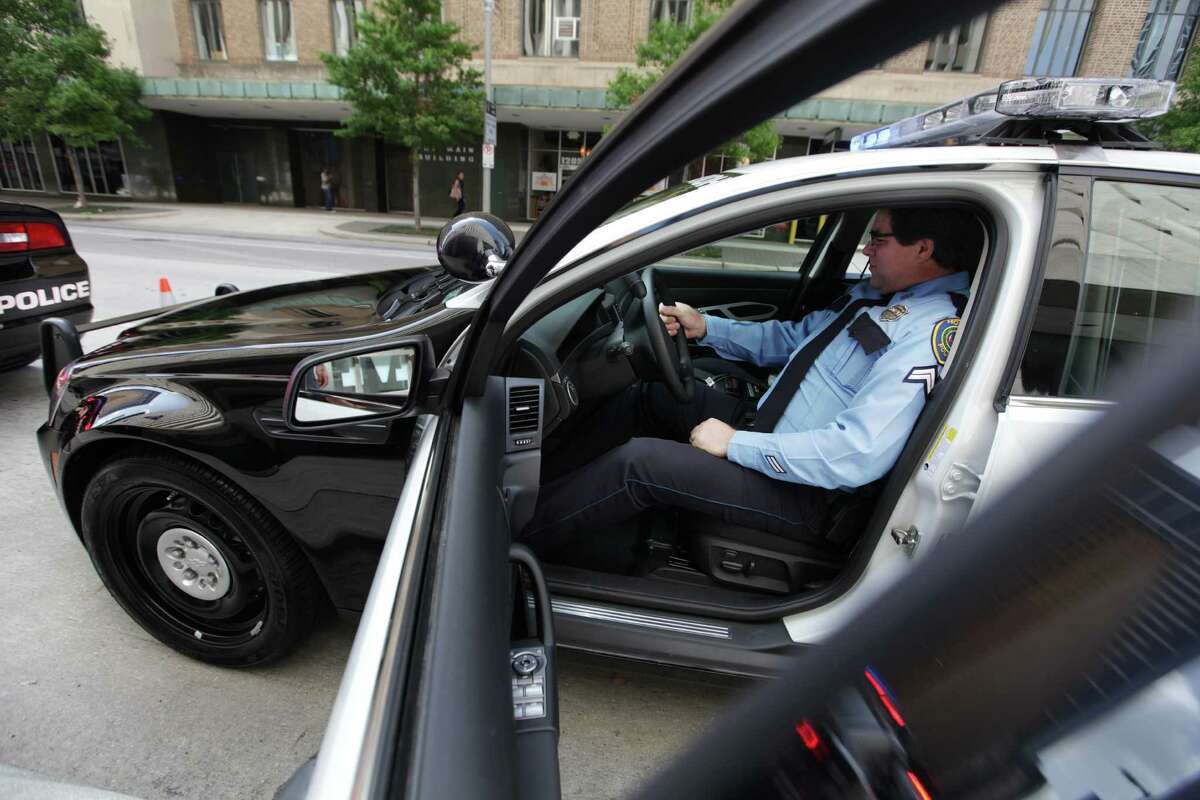 HPD's uniforms, cars will get makeovers