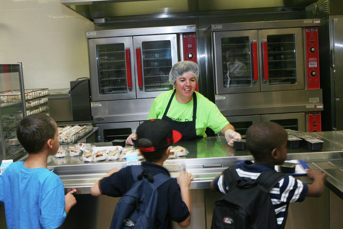 Kids in need get hot meals, even in summer