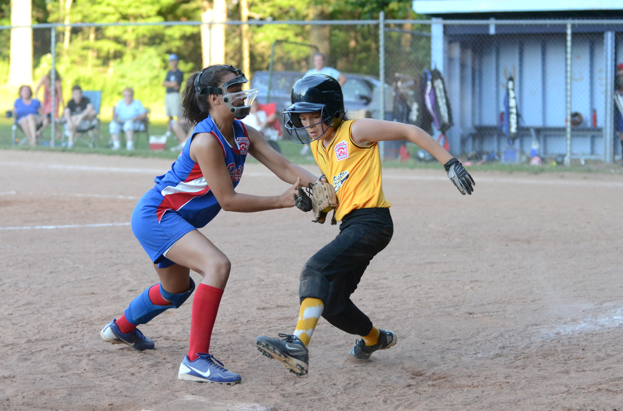 Darien dominates en route to winning District 1 title