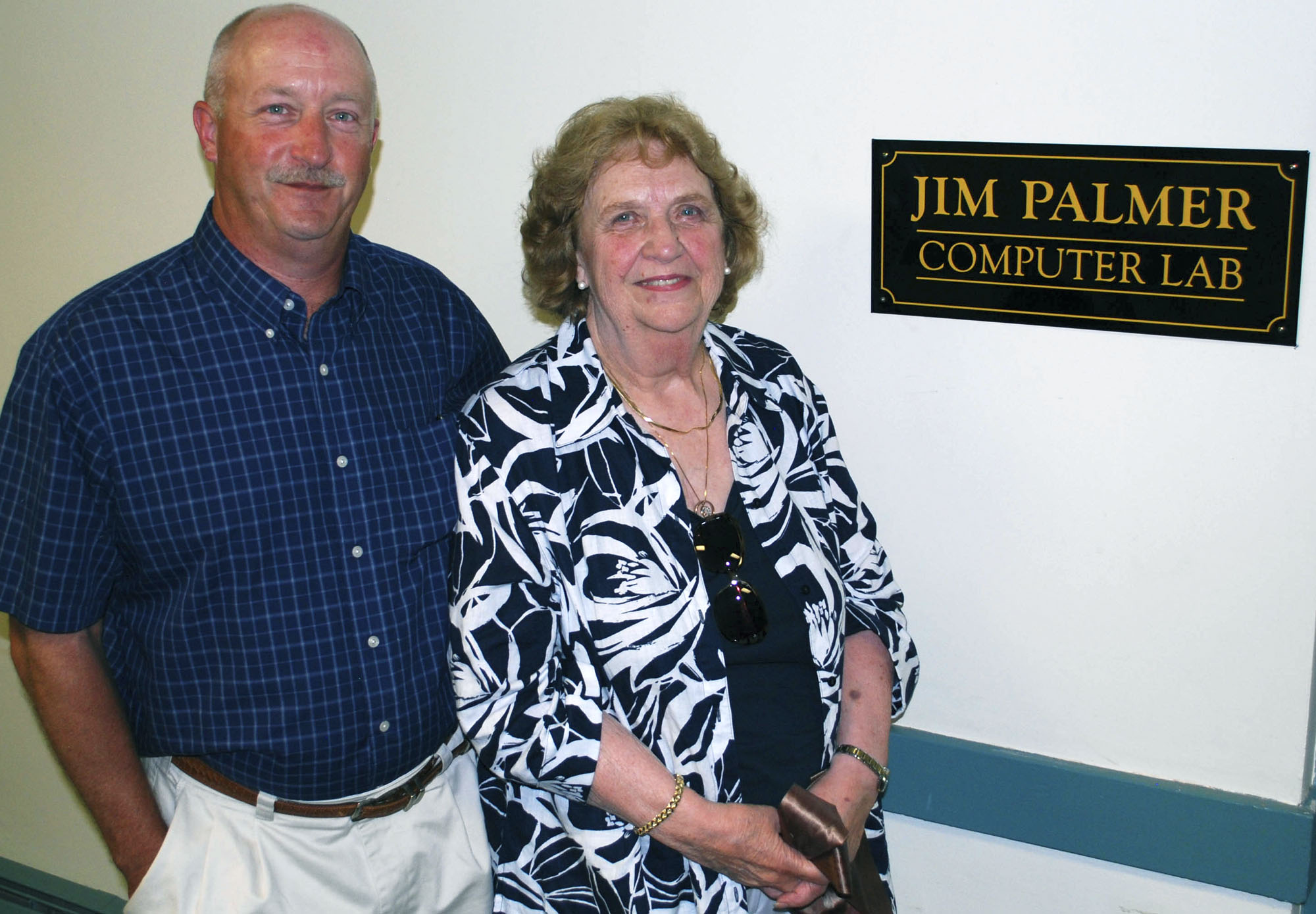 Seniors' computer lab dedicated in Jim Palmer's memory