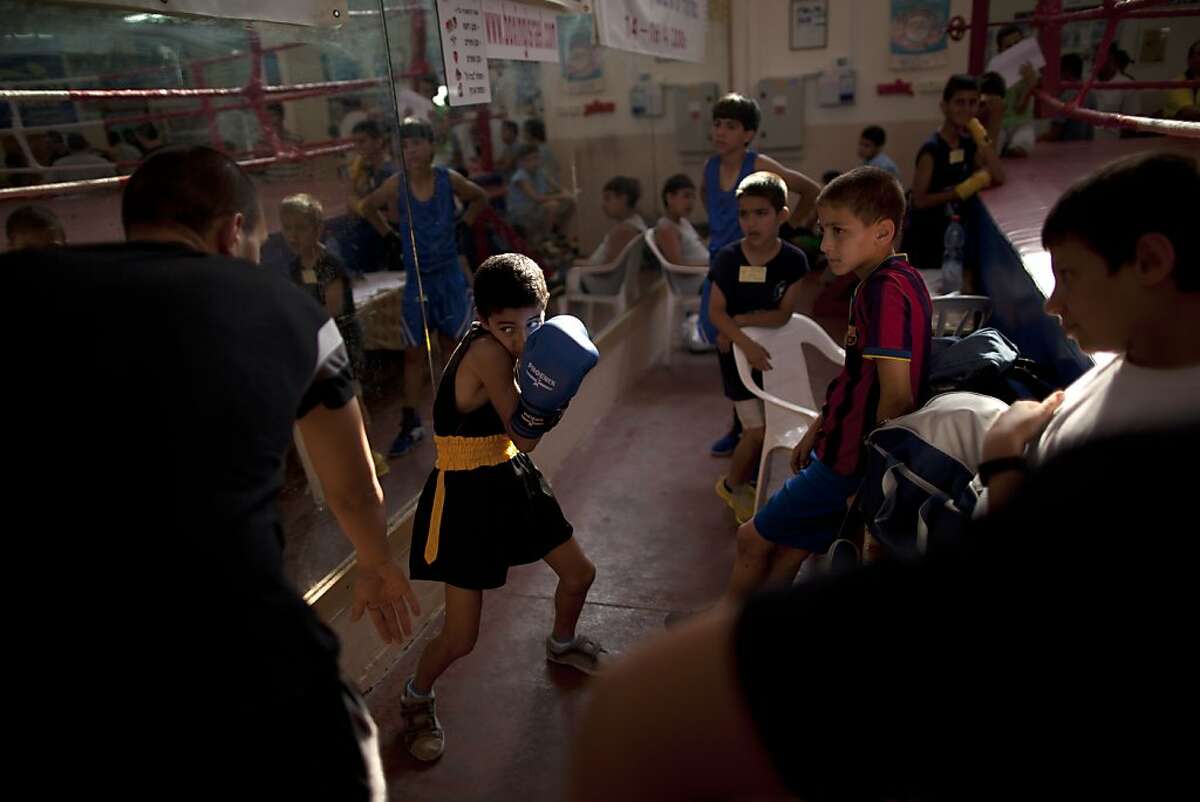 Boxing connects young Israeli Arabs and Jews
