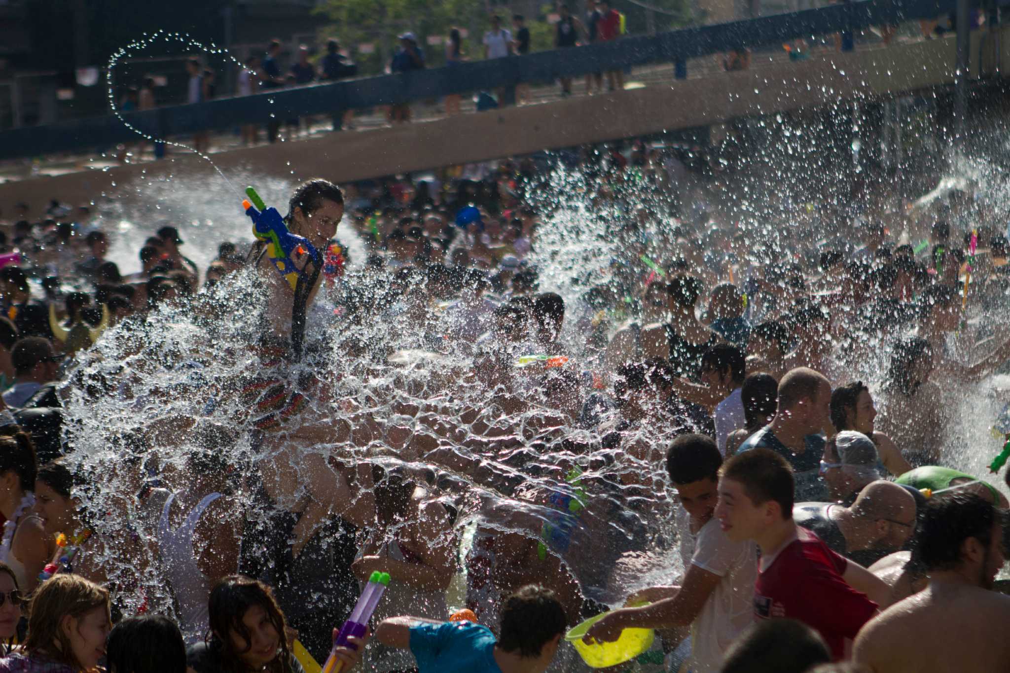 Water fight kicks off summer vacation
