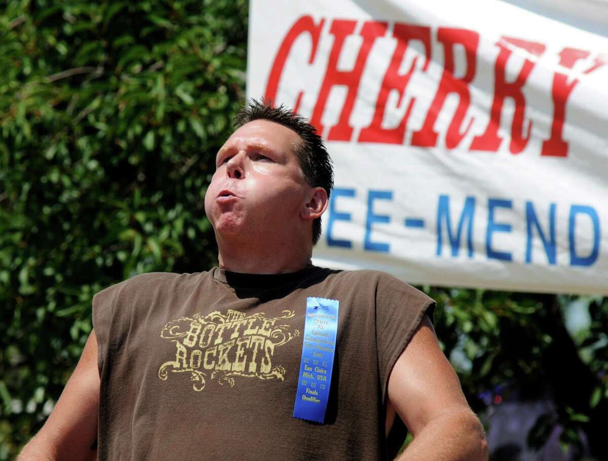 Big upset at cherry-pit spitting contest in Michigan