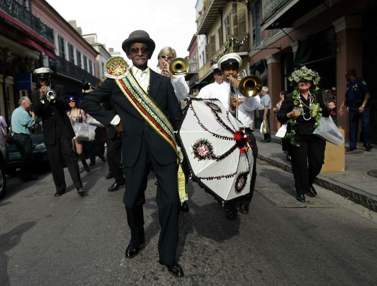 Singer, drummer Lionel Batiste dies