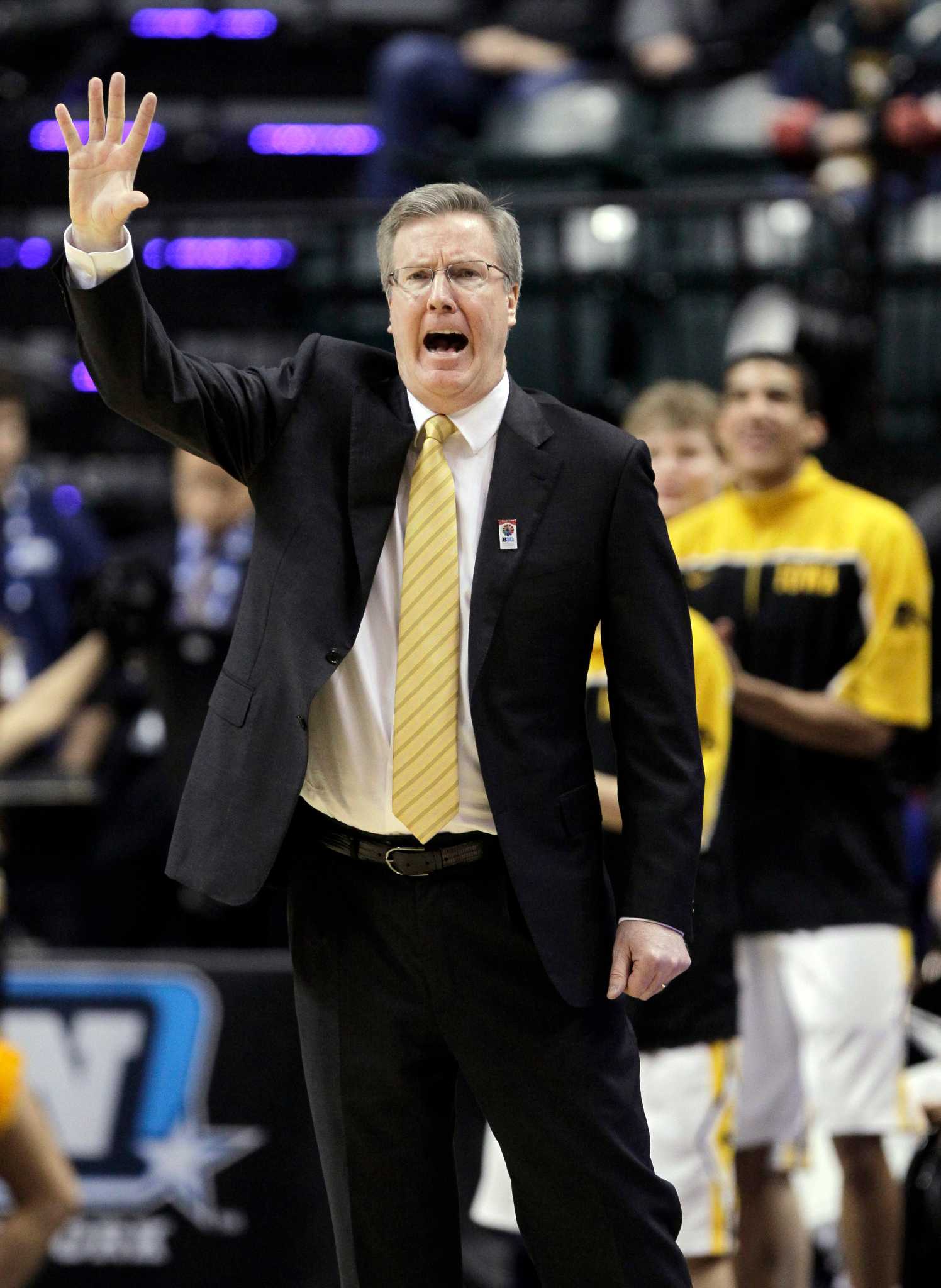 McCaffery signs deal with Iowa