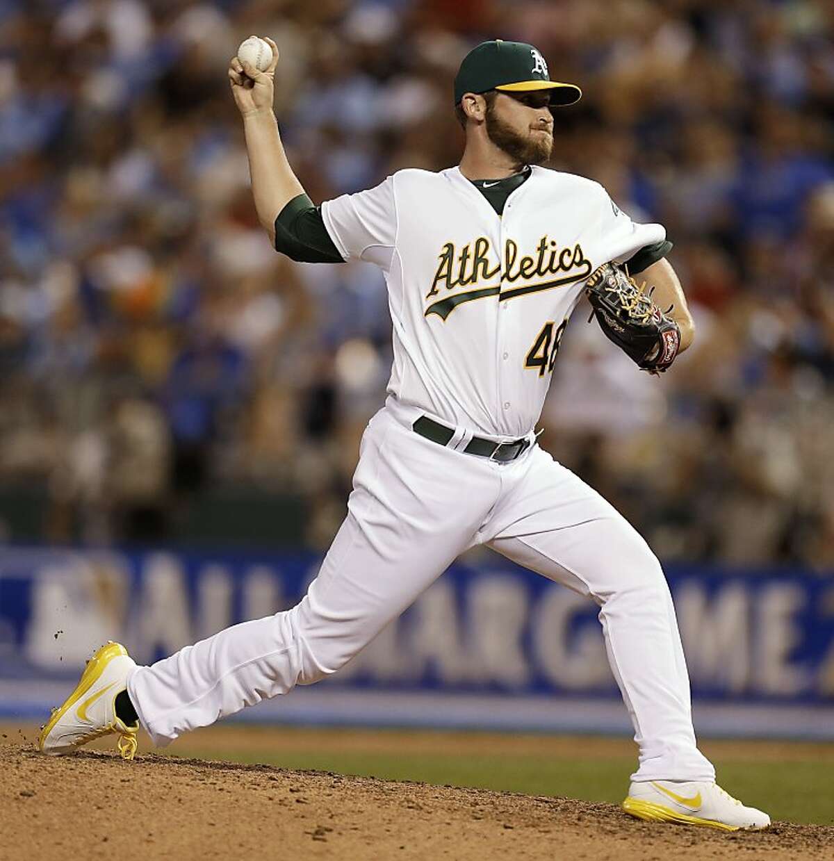 A's Ryan Cook pitches a perfect 7th
