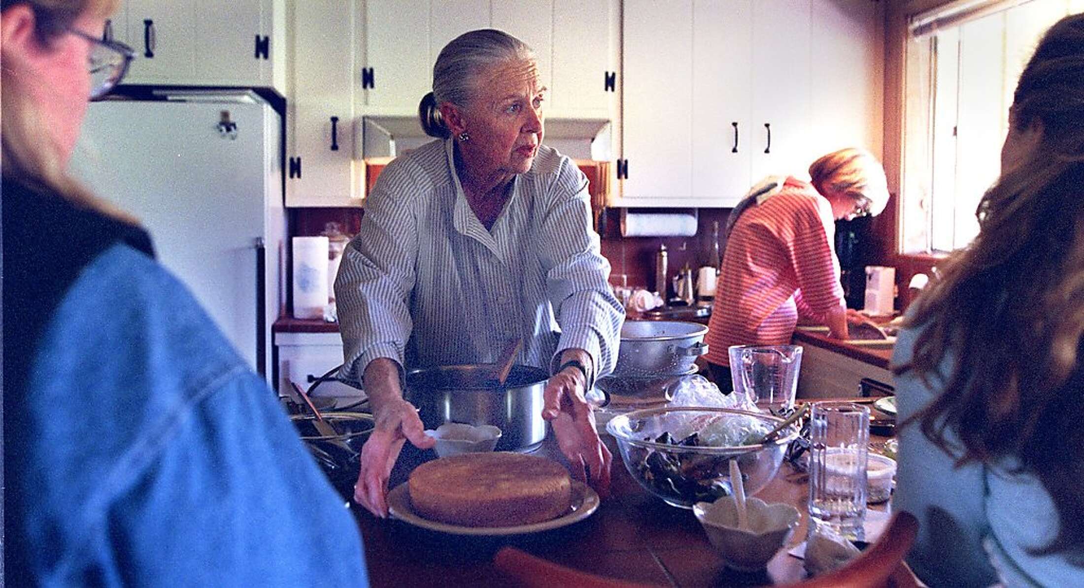 American cooking legend Marion Cunningham dies at 90