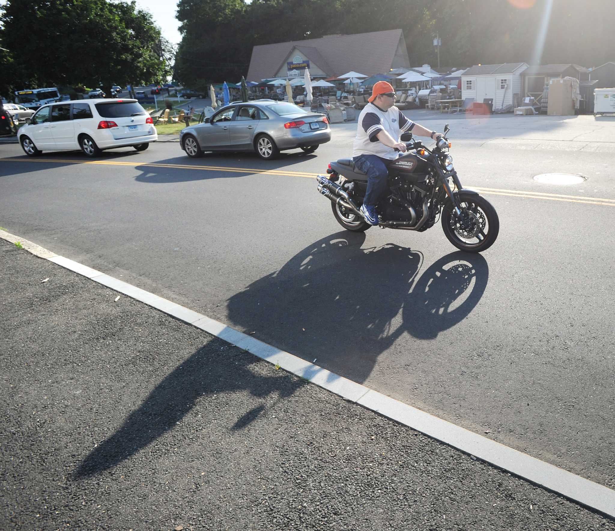 Joey B's in Cos Cob a hub for Harleys