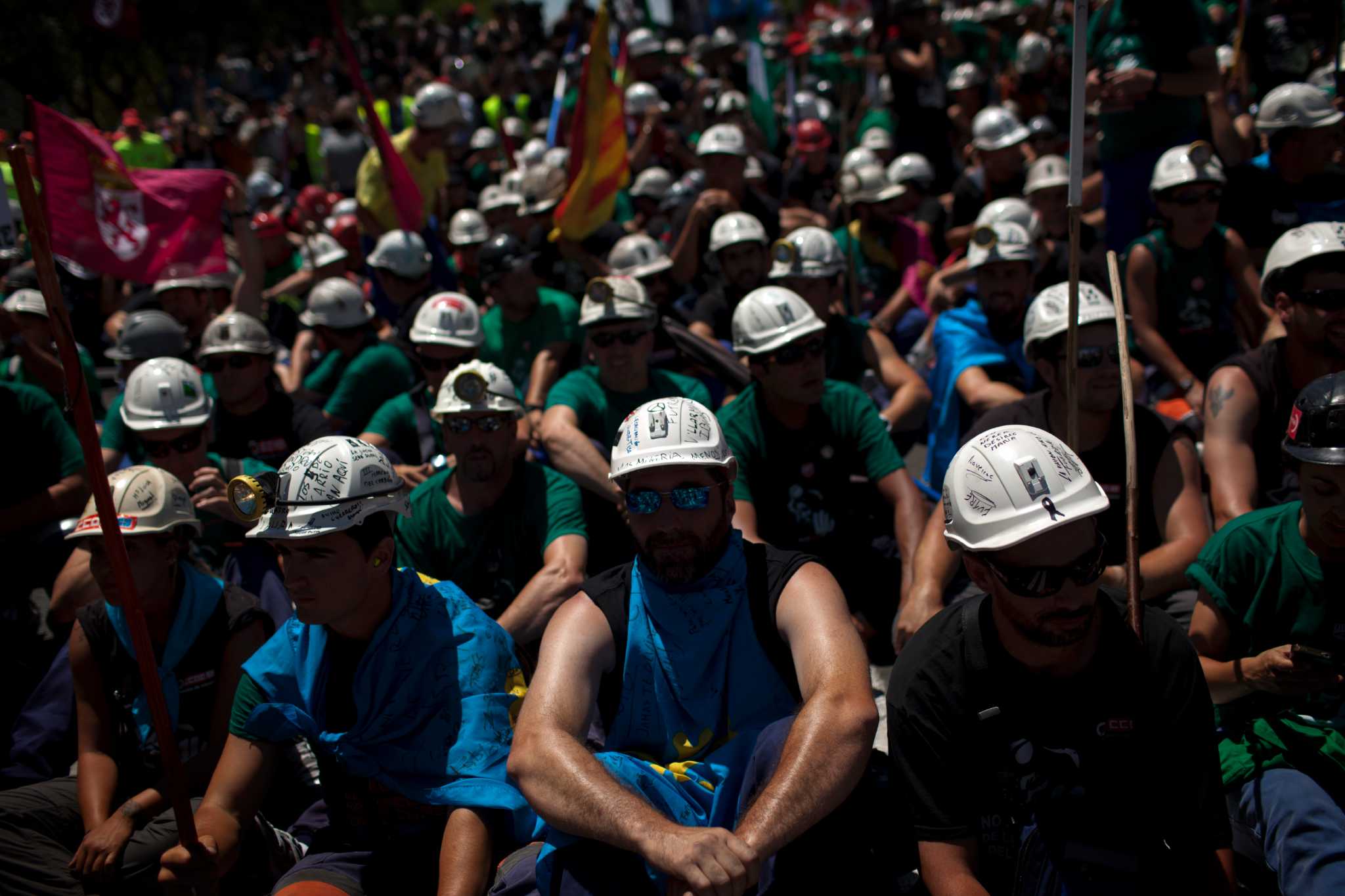 Miners protest as Spain acts to cut spending