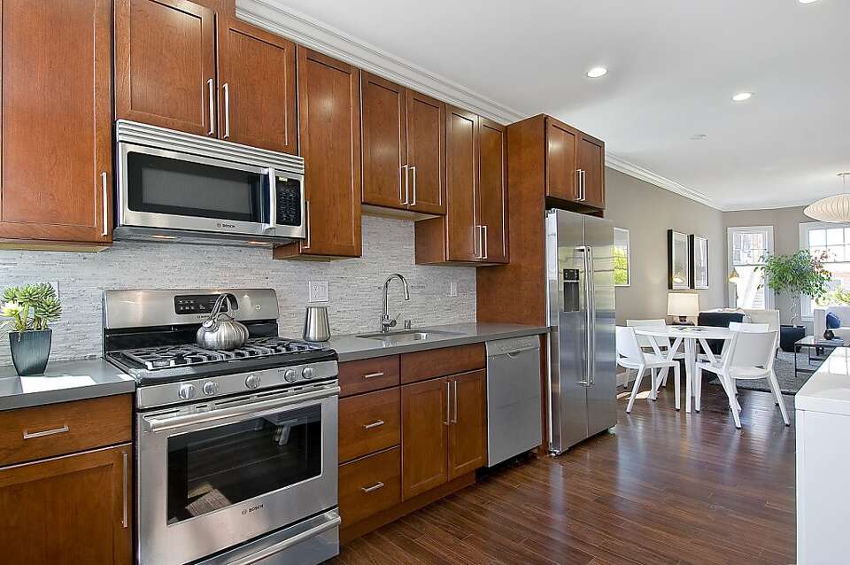 4 remodeled TICs in Anza Vista building