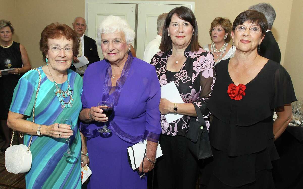 Opera Saratoga gets boost at benefit