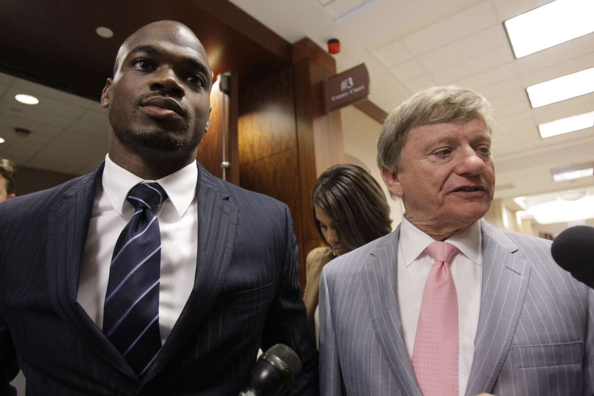 Lawyer's office: Peterson to plead 'not guilty' to child injury