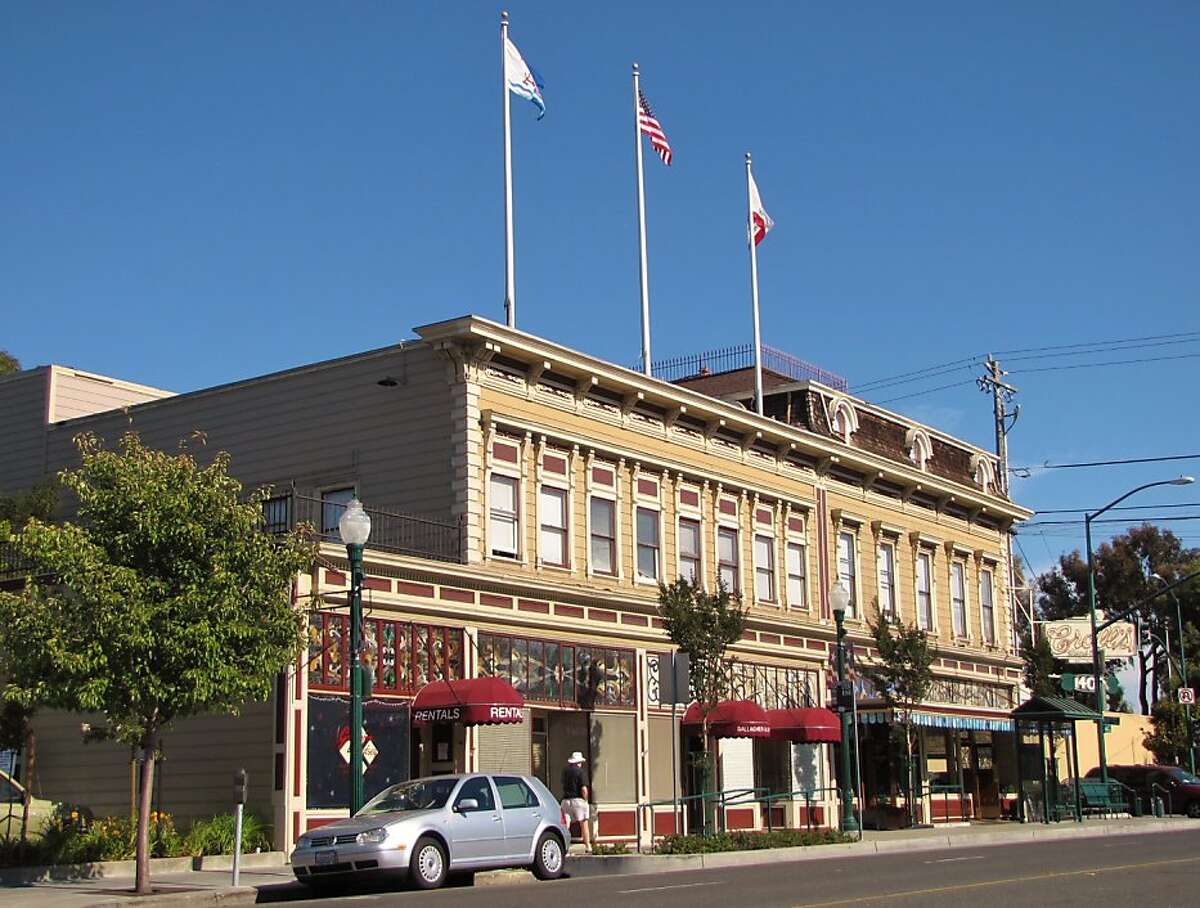 Central Avenue, Alameda