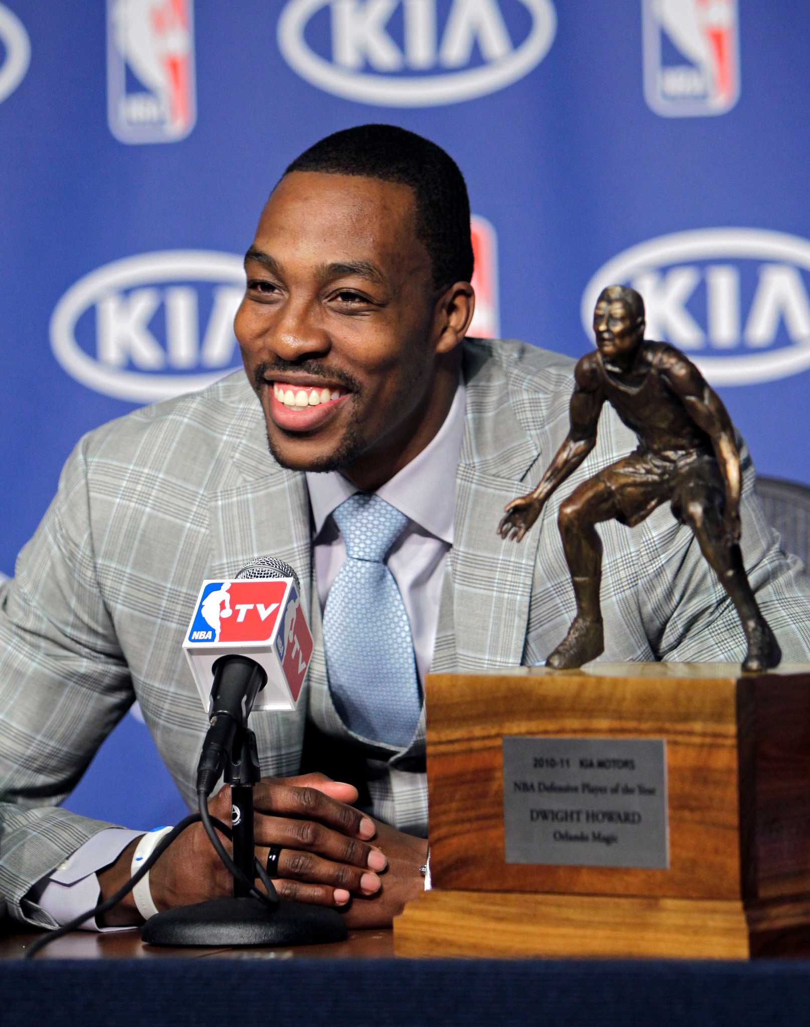 Harvey: Howard has plenty of reasons to choose Rockets