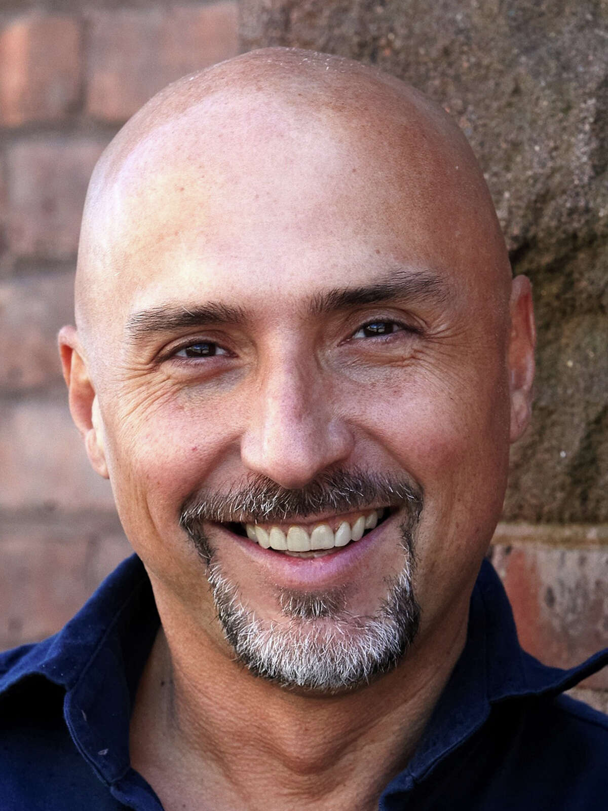 Ruggiero moves from musicals to drama with ease