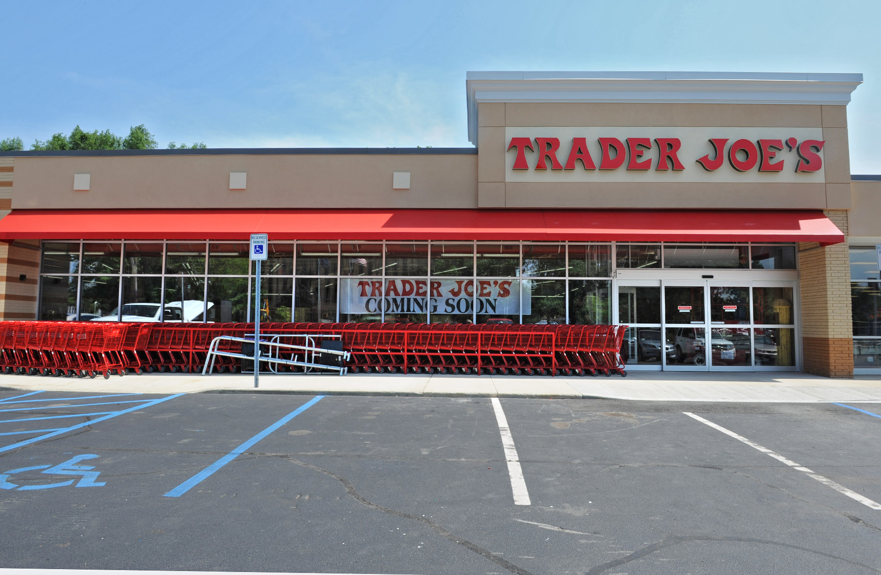 A reward for fan as Trader Joe's opening nears