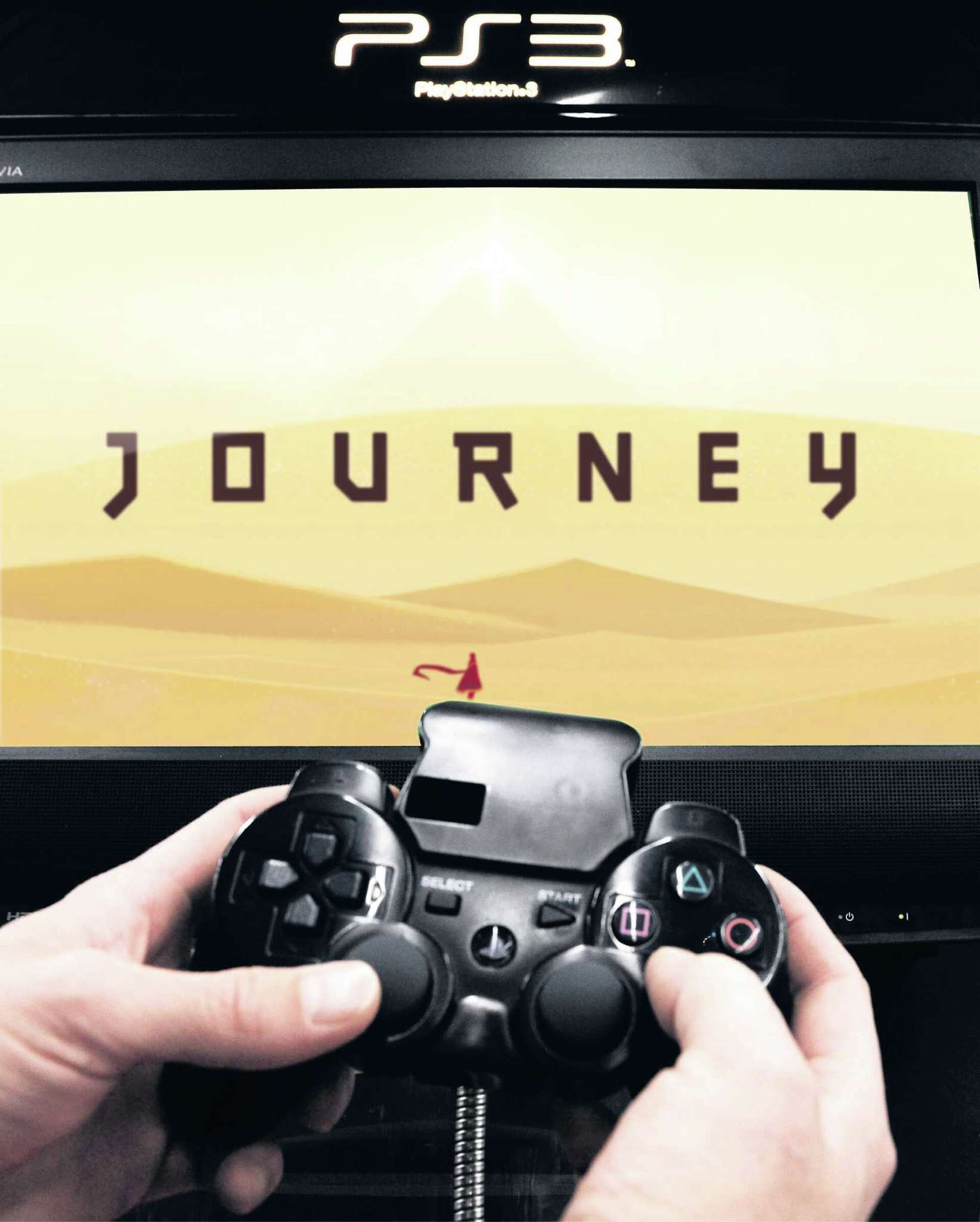Game review: 'Journey' plays like a movie