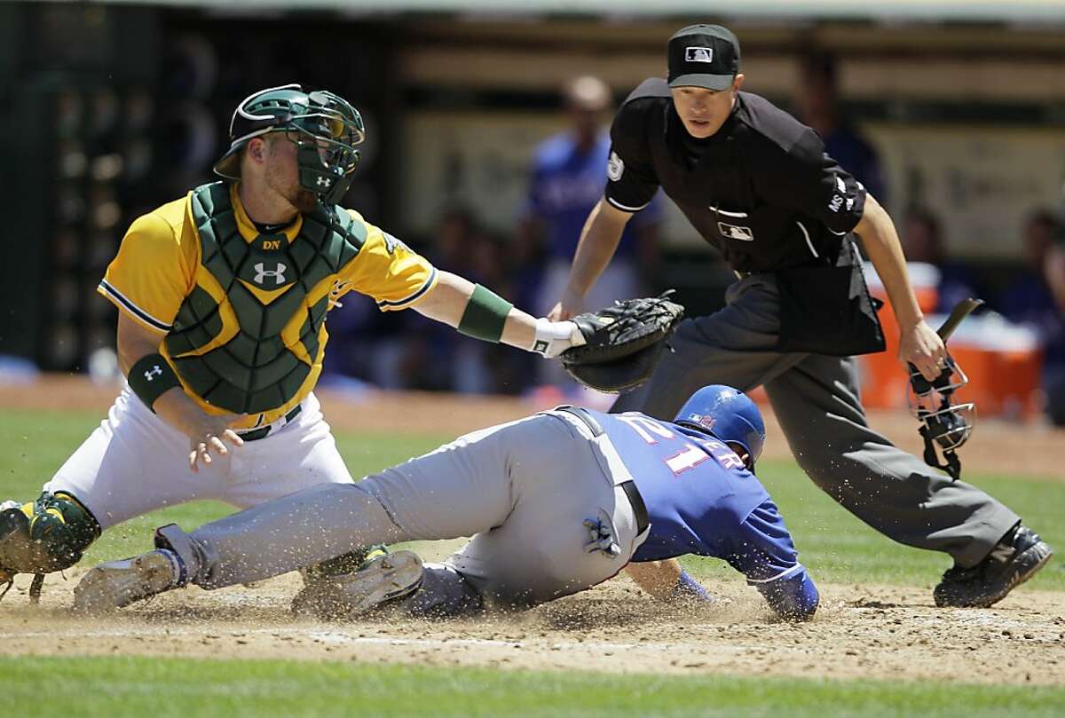A's beat Rangers 4-3 on Hicks' walk-off