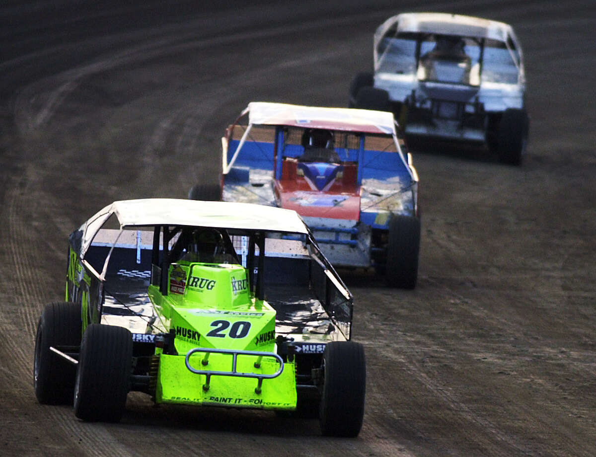 Tony Stewart racing in Fonda tonight