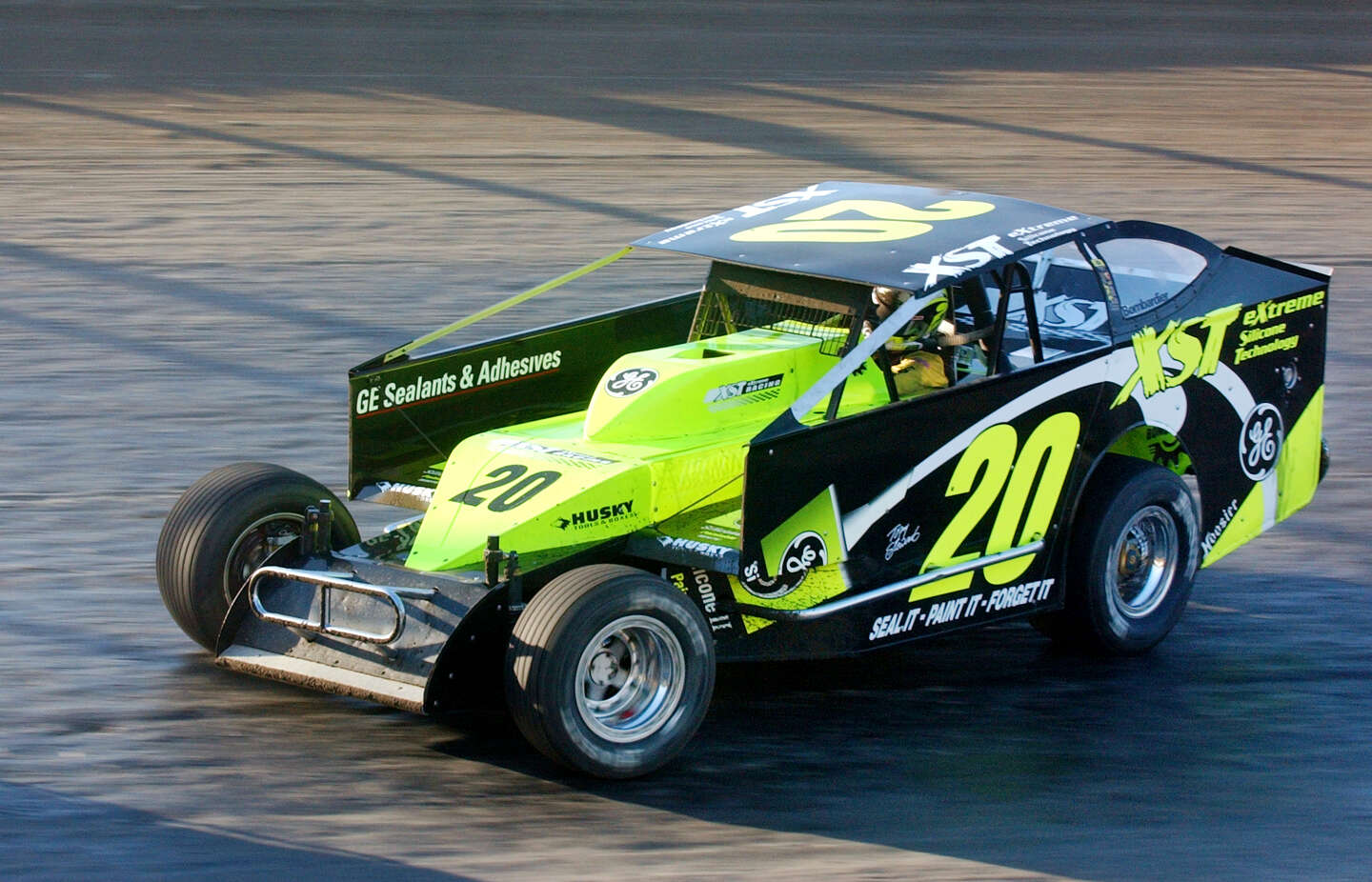 Tony Stewart racing in Fonda tonight