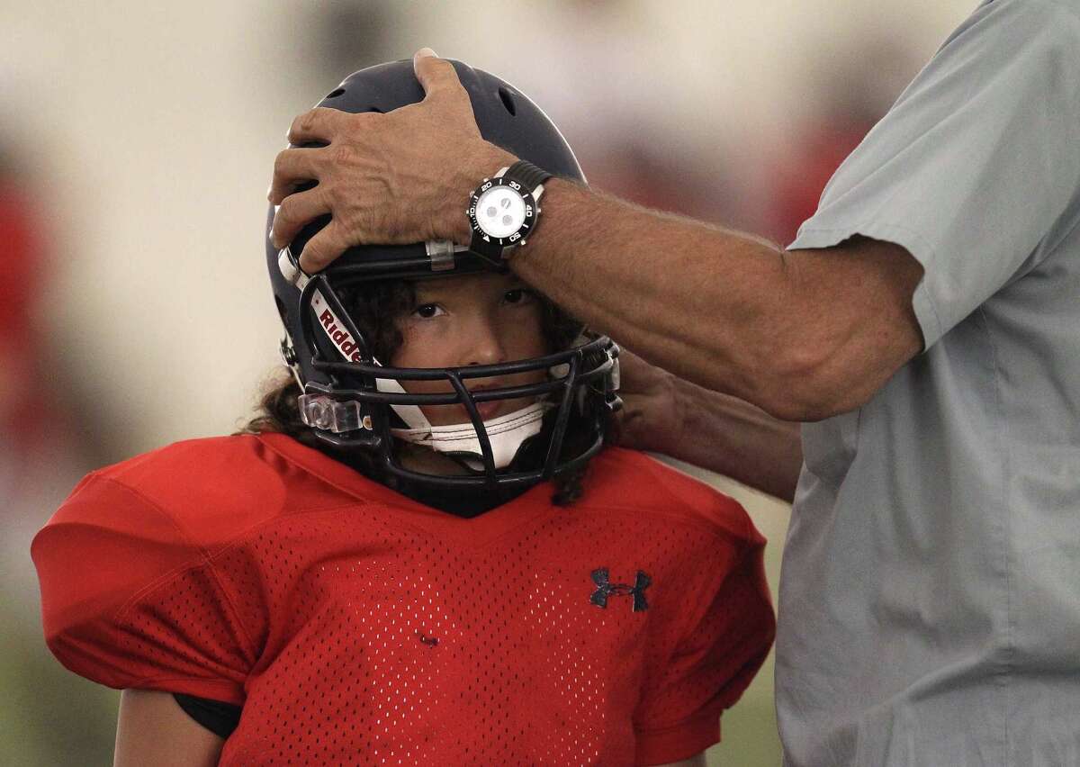 At Texans football camp, they're ready to rumble