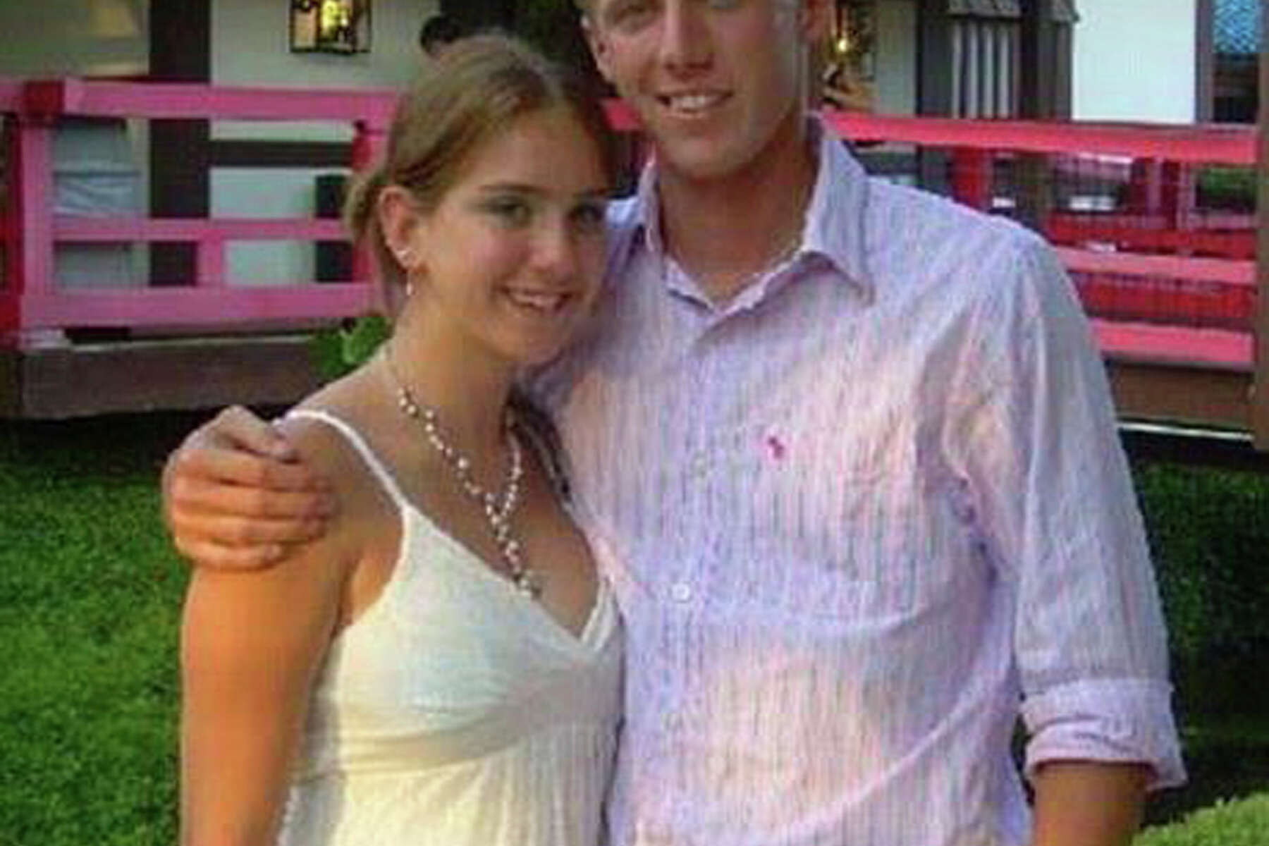 Jessica Redfield's Instagram, Twitter & Facebook on IDCrawl