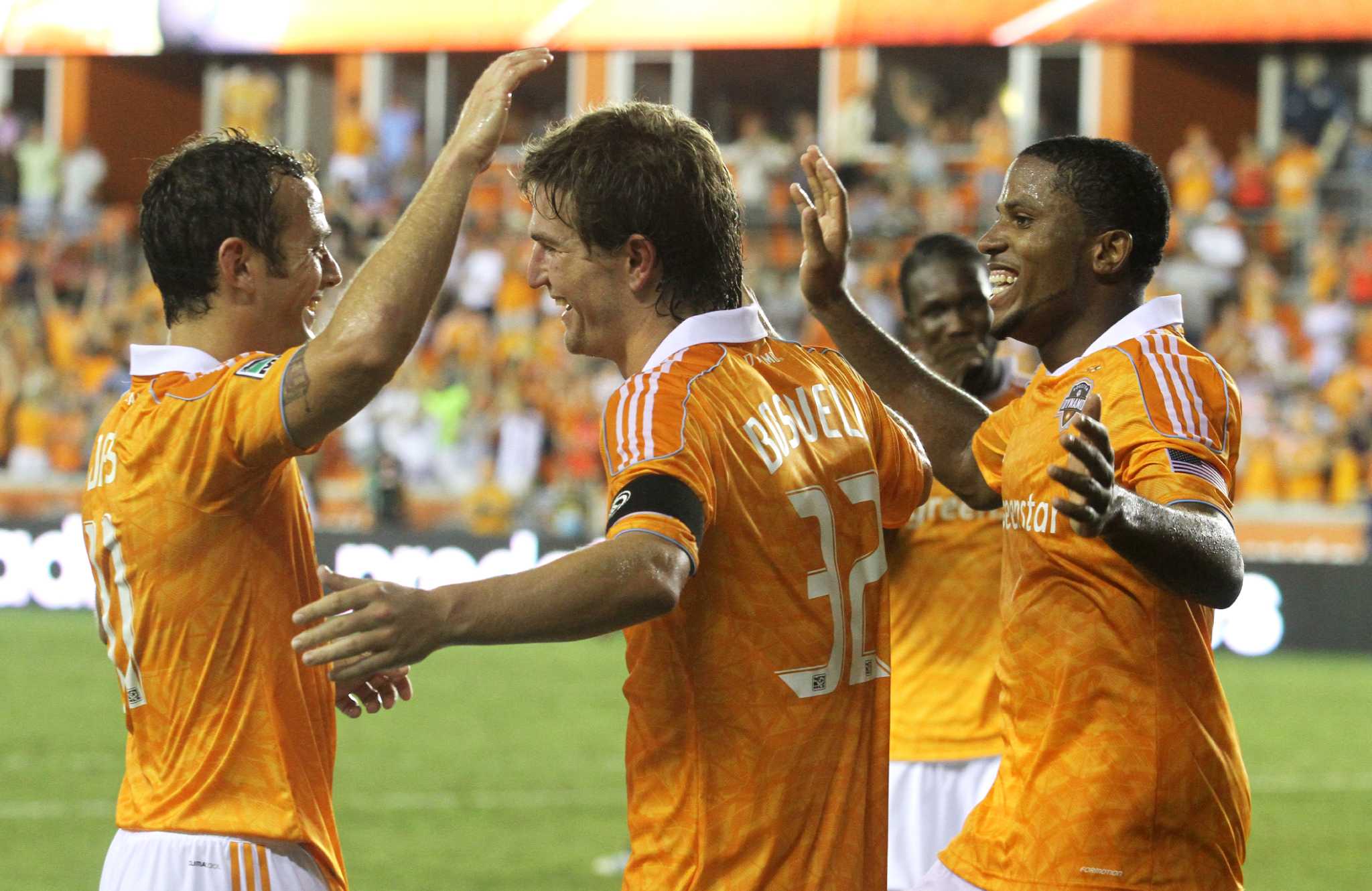 Dynamo roll past Impact