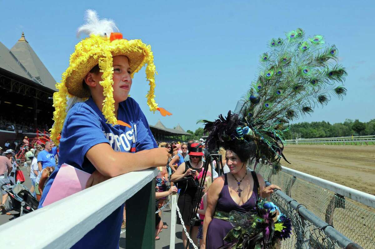 Photos: Hat contest