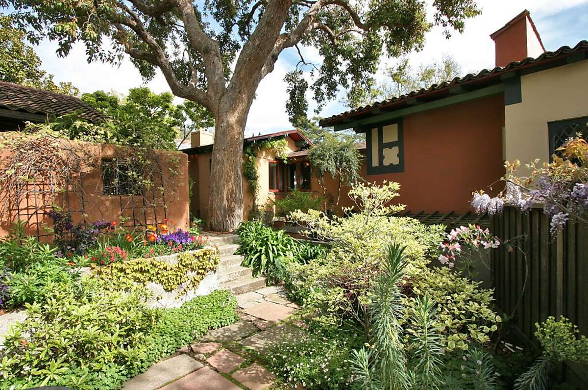Maybeck-designed home in North Berkeley