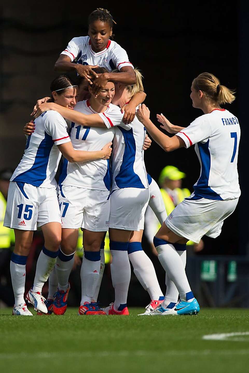 Cal's Morgan scores 2 in U.S. soccer win