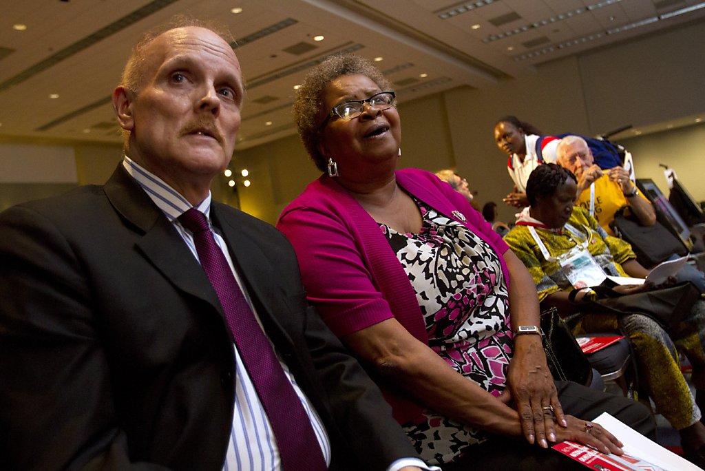 New health questions raised as AIDS ages