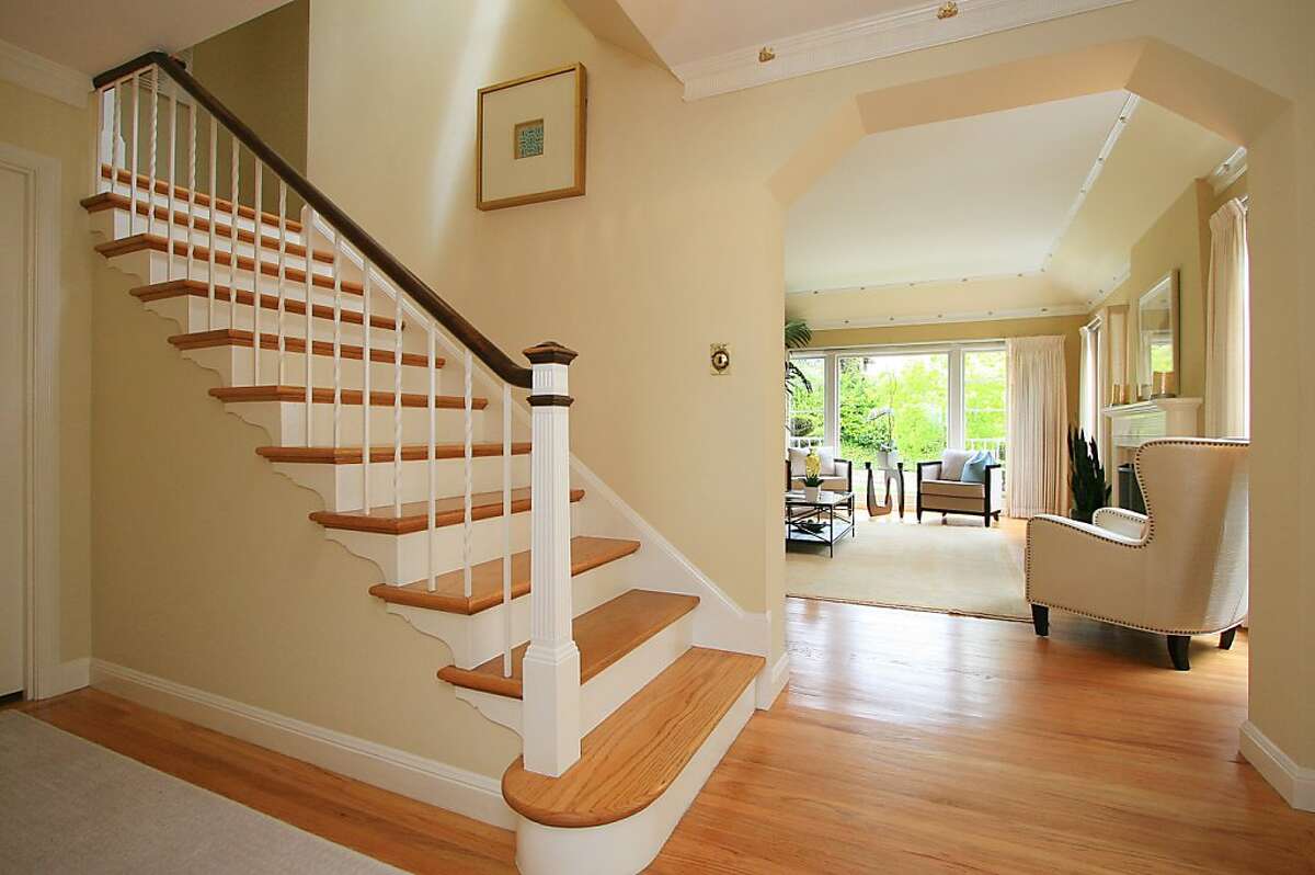 3-bedroom French Traditional sits atop Castaneda Avenue