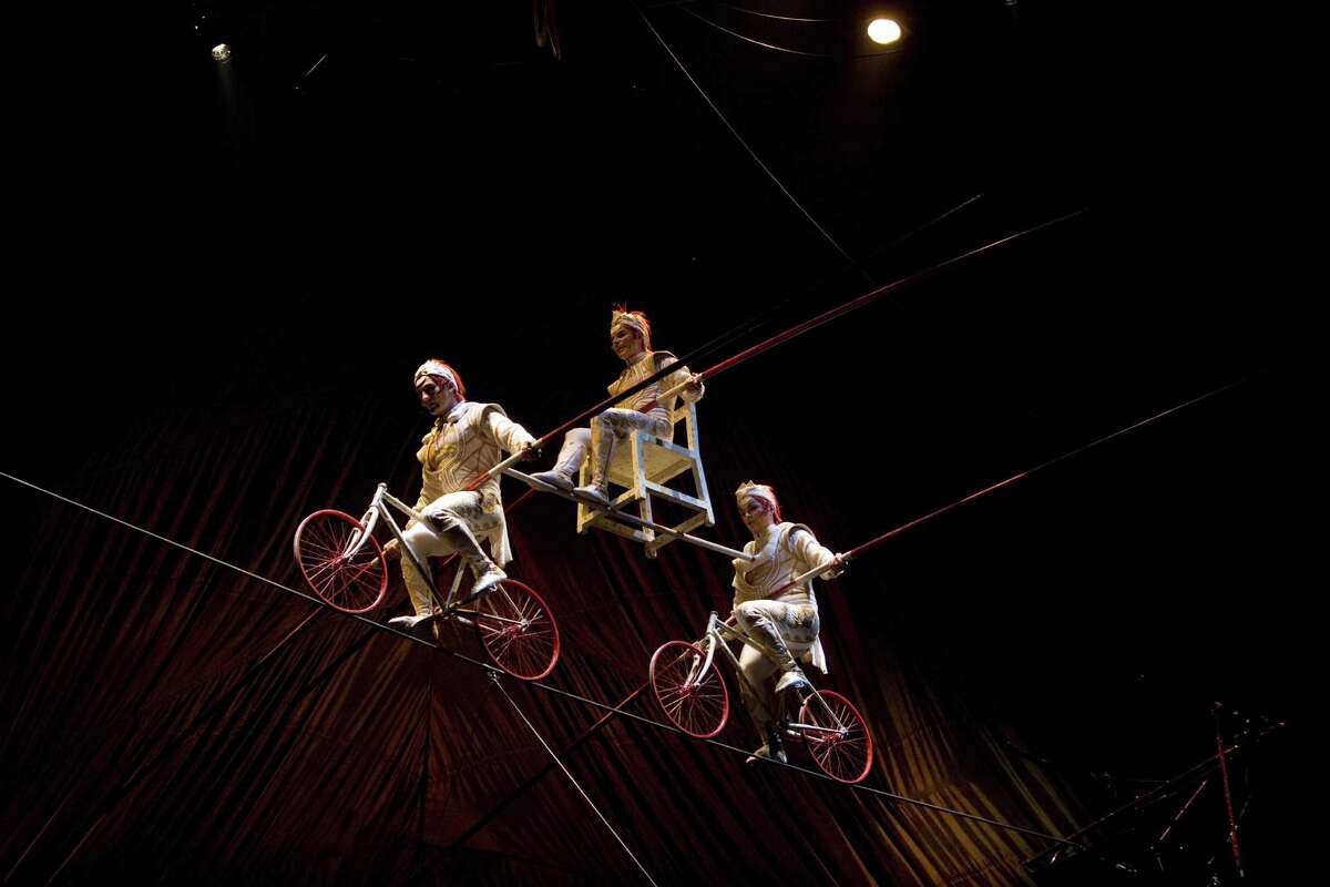 Cirque du Soleil's 'Kooza' has tricks, treats
