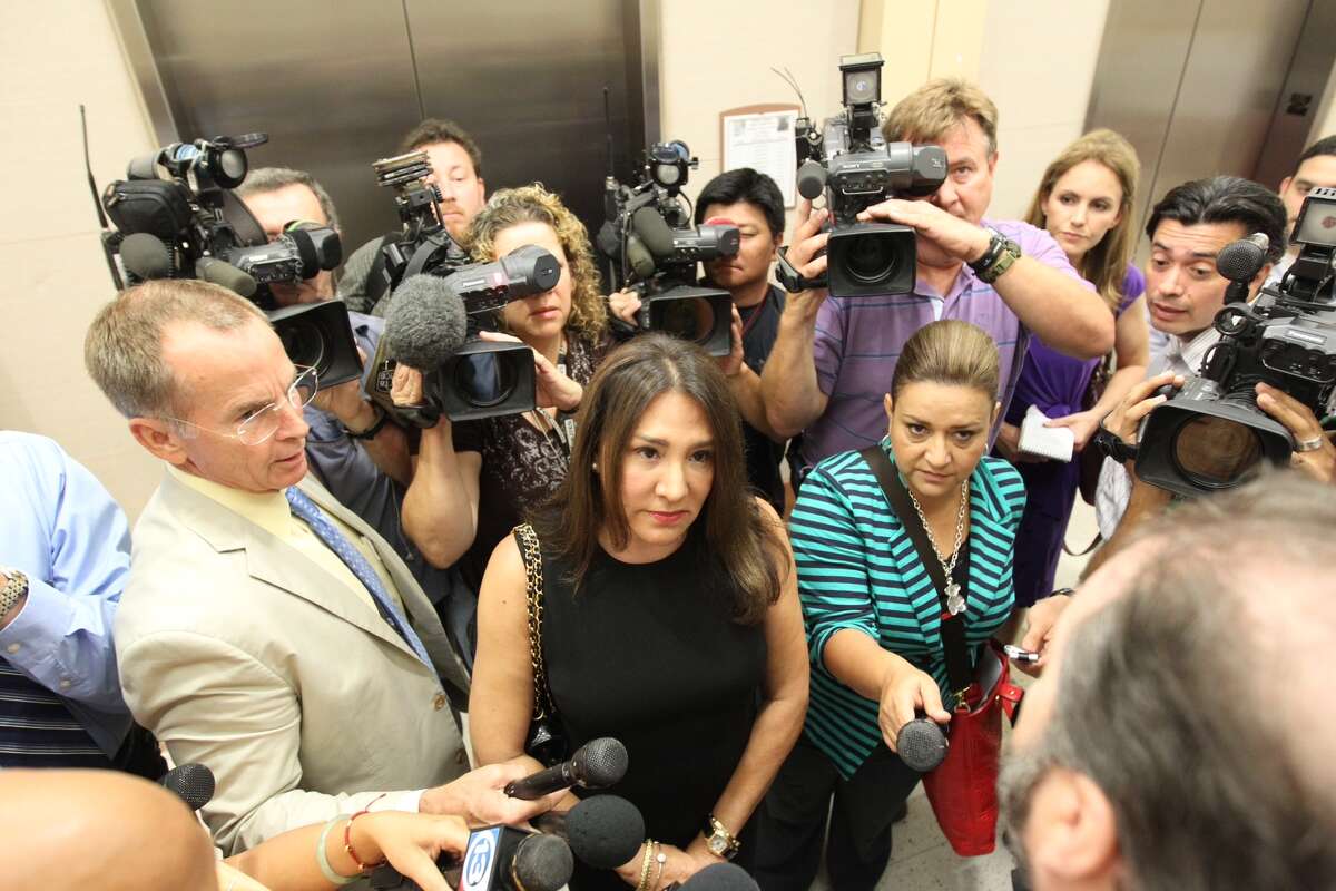 Former mistress of Bellaire lawyer pleads guilty in murder-for-hire plot